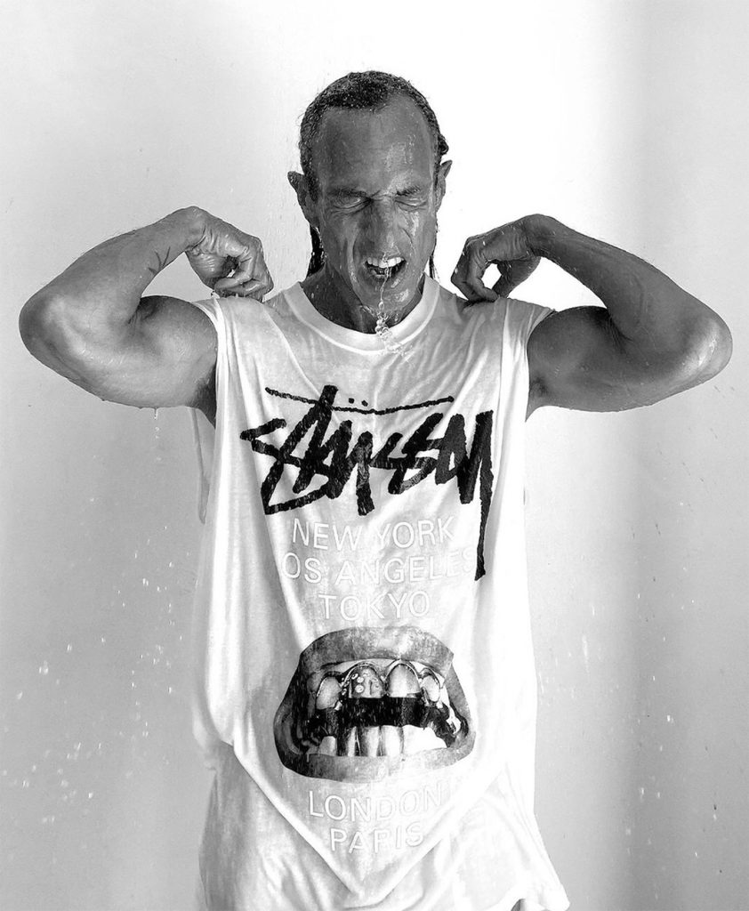 邀来强势联名！设计师跨界 Stüssy 欢庆品牌四十週年。 - Iconicmen