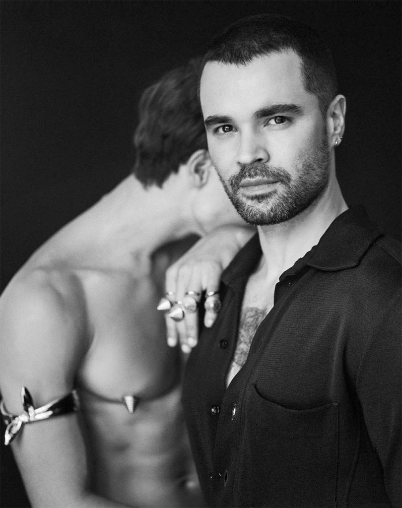 Alan Crocetti x Jean Paul Gaultier 发布最新 Les Marins 配饰系列。 - Iconicmen