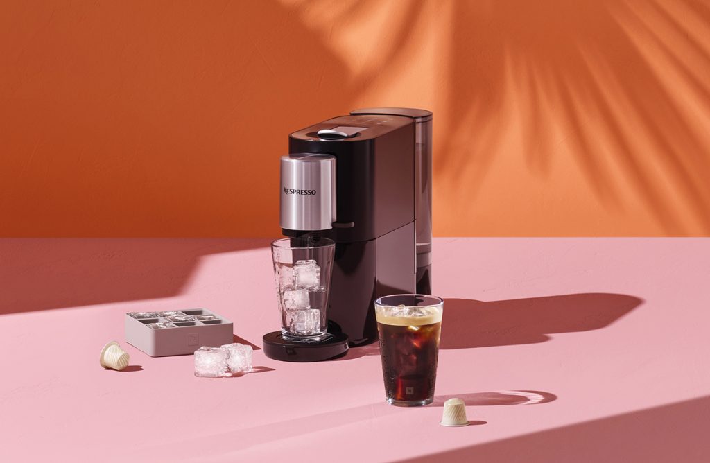 Nespresso 全新推出限量版 Coconut Flavour Over Ice 与你共享清新椰香冰咖啡。 - Iconicmen