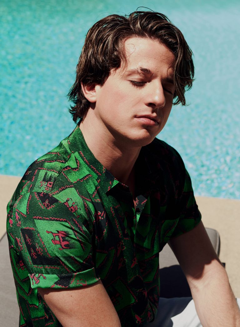 来揭秘这位断眉创作才子 Charlie Puth 背后的故事！ - Iconicmen