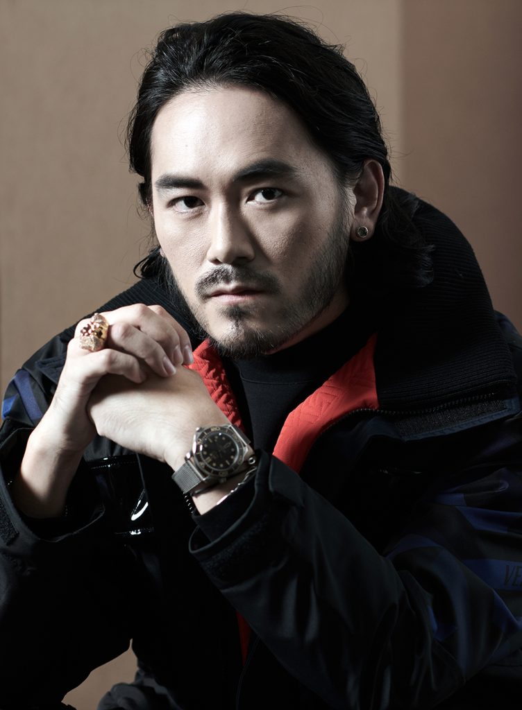 Cover Story : 企业家 - Aaron Chin 喧嚣尘世中，享受禅意时尚！ - Iconicmen